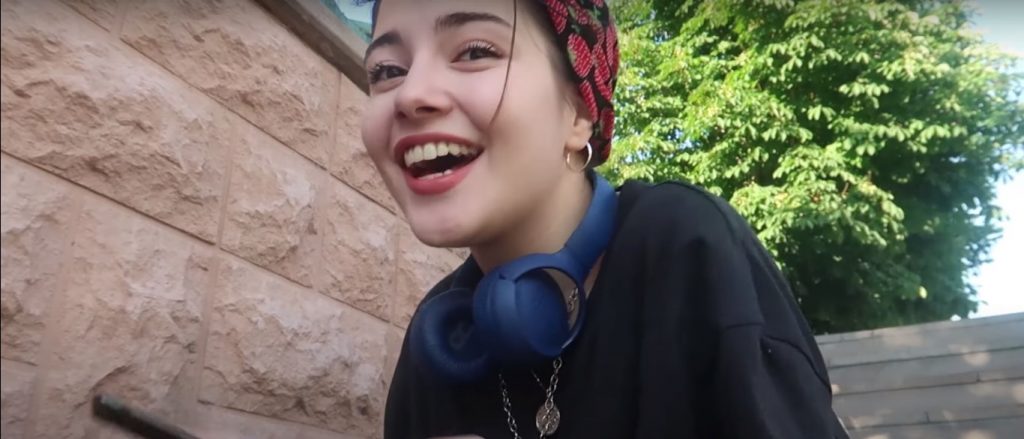 Fenomenler Hakkında Merak Edilenler Ve Fenomenlerinin Yaşları - Gncbilgi